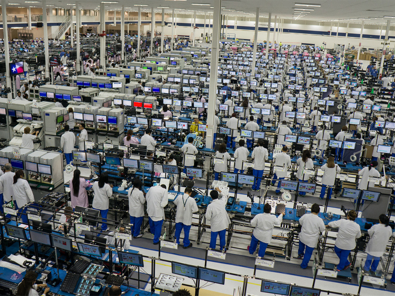 美国制造 摩托罗拉Moto X工厂内部探秘_行业新闻-中关村在线