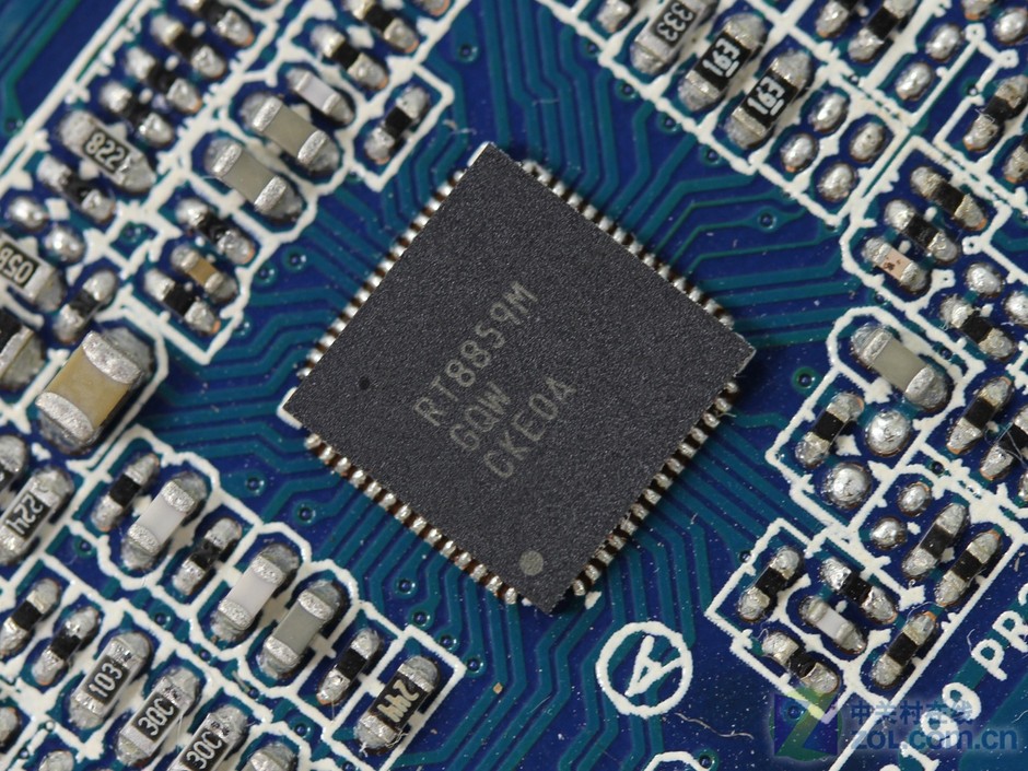 全国首曝 豪华Z68主板实物海量美图赏-第24页-主板-ZOL中关村在线