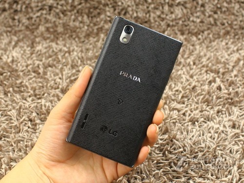 Prada定制时尚智能 LG P940特价1980元-LG P940（Prada 3.0）_佛山手机行情-中关村在线