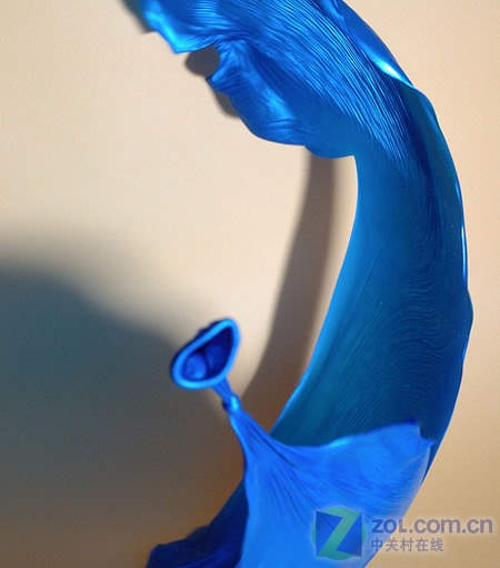 经典瞬间 你绝对拍不出的气球爆炸画面_业界-中关村在线