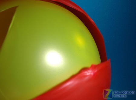 经典瞬间 你绝对拍不出的气球爆炸画面_业界-中关村在线